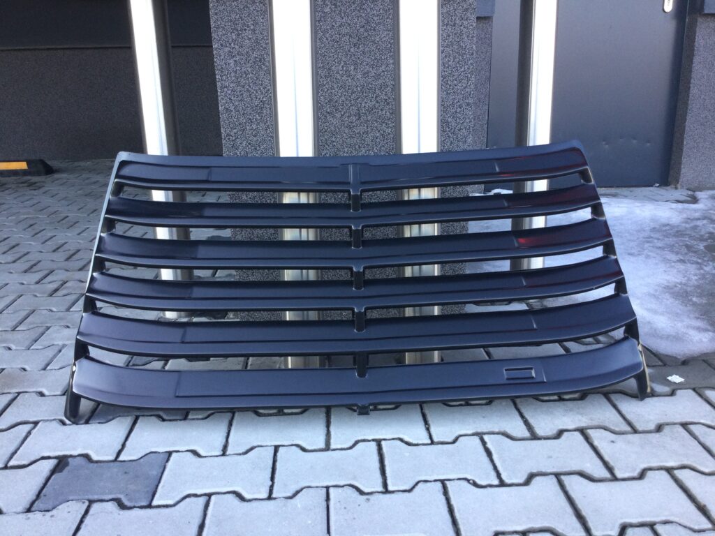 MERCEDES-BENZ 190E W201 rear window louvers/window blinds Auto-plas ...
