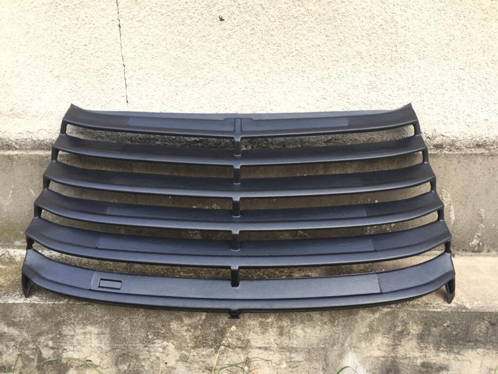MERCEDES-BENZ W124 rear window louvers/window blinds – Auto Sport Plastic