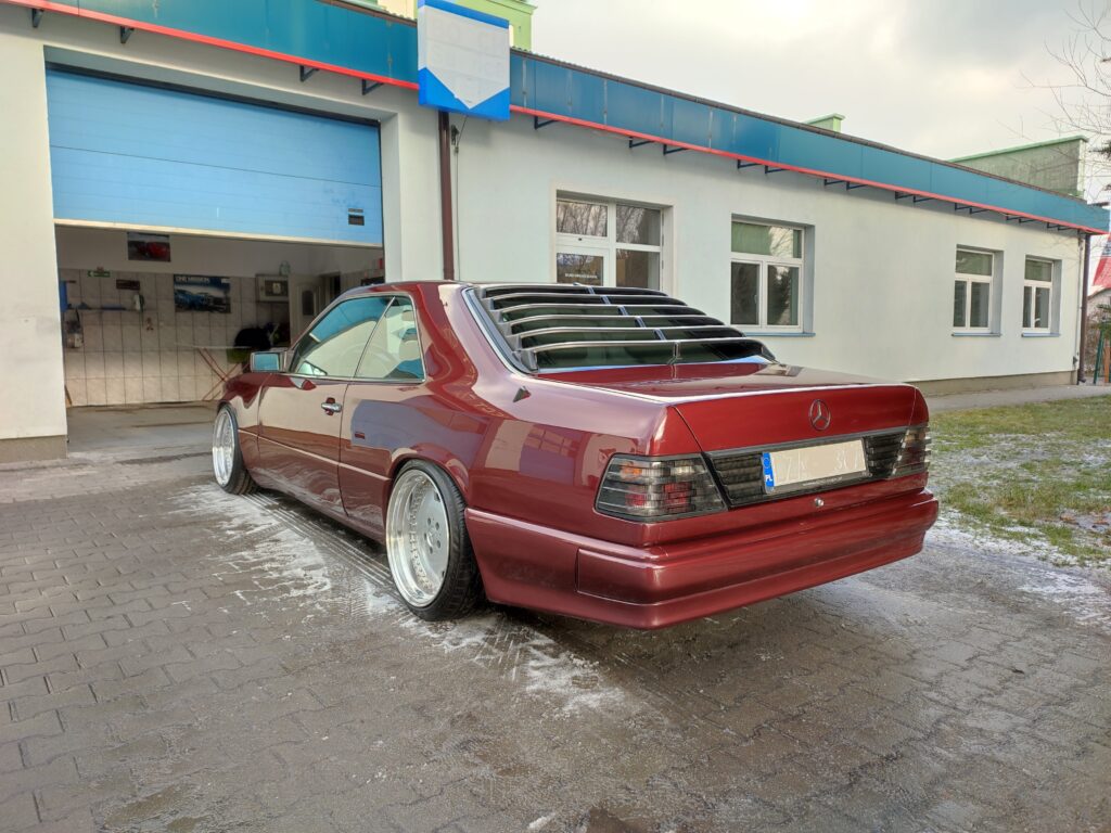 MERCEDES-BENZ C124 (W124 coupe) rear window louvers/window blinds ...