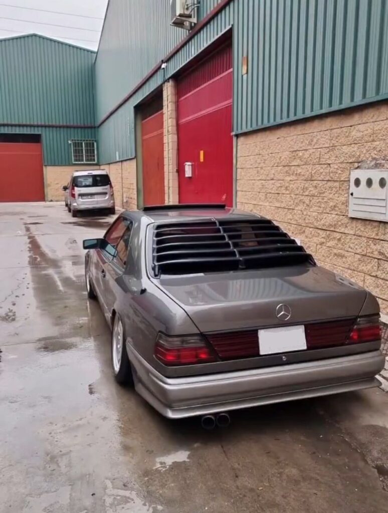 MERCEDES-BENZ C124 (W124 coupe) rear window louvers/window blinds ...