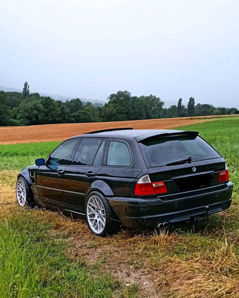 Wide body for BMW e46 touring