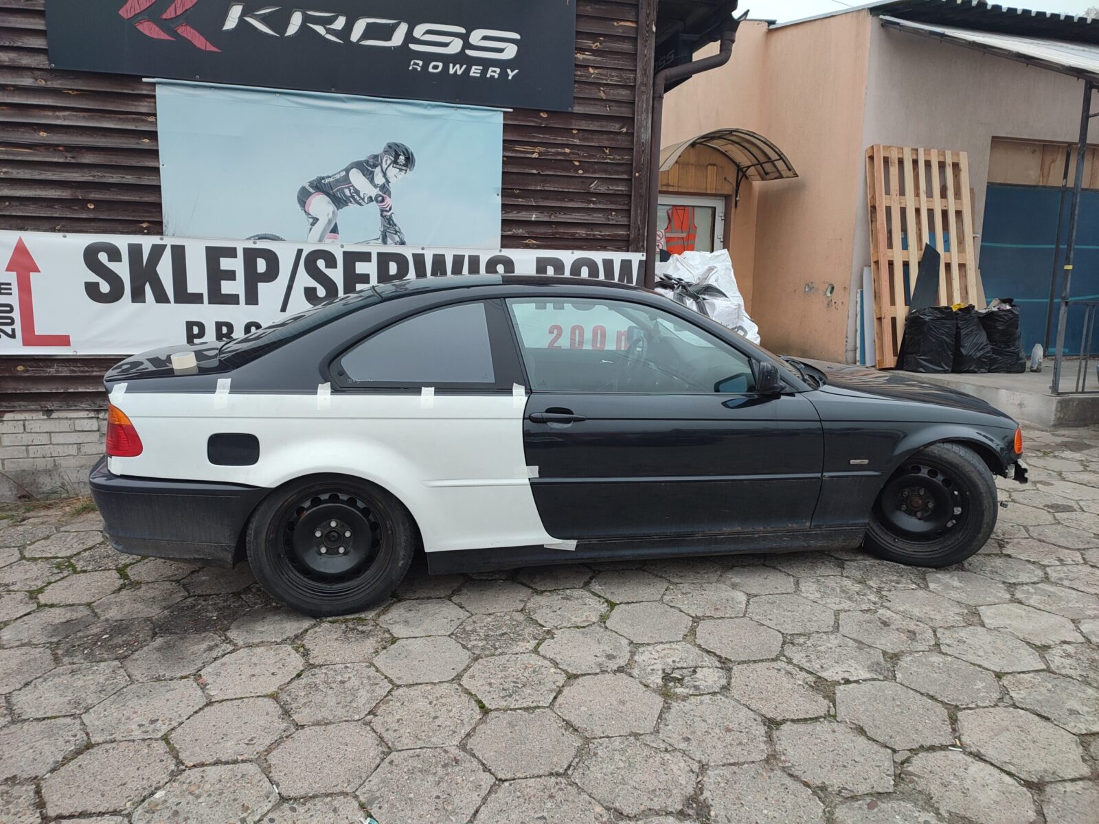 BMW E46 pre-facelift/facelift coupe wide body (Felony Form style ...