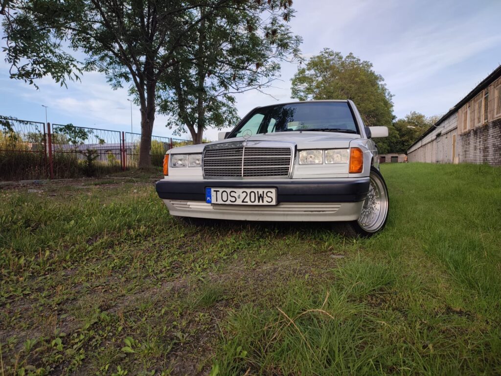 Square headlights for Mercedes-Benz 190 W201 | Auto Sport Plastic