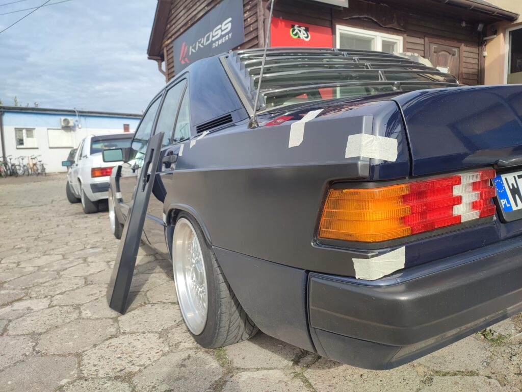 Wide Body Mercedes-Benz 190 W201 pre-order | Auto Sport Plastic