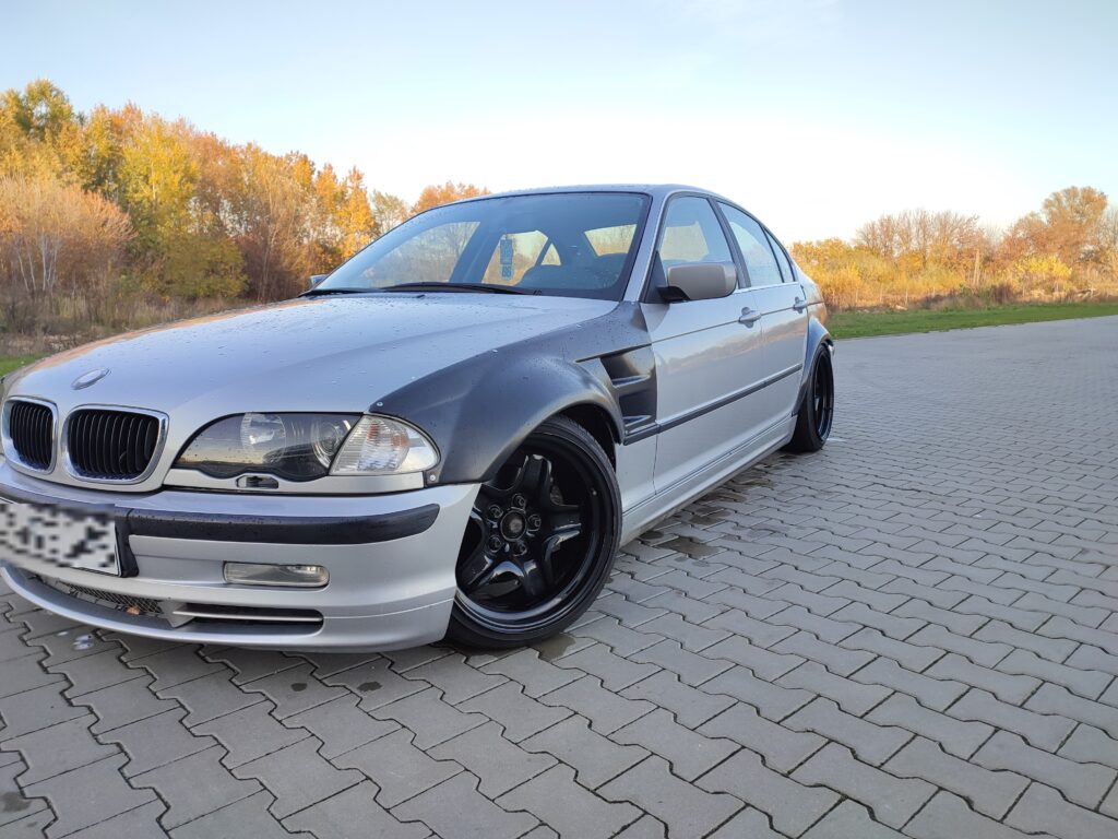 Wide body for BMW e46 touring