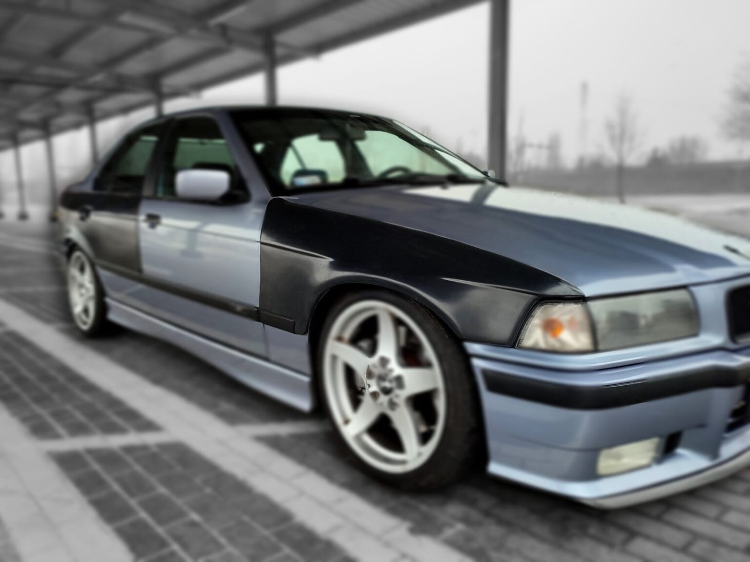 BMW e36 sedan’s wide body (fender flares/overfenders)